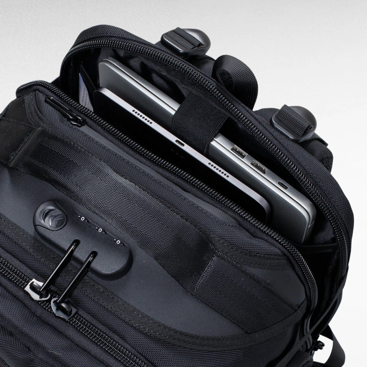 Oono | The Most Organized Gear for the Modern Traveller