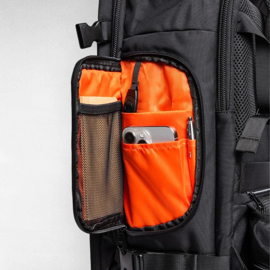 Oono | The Most Organized Gear for the Modern Traveller